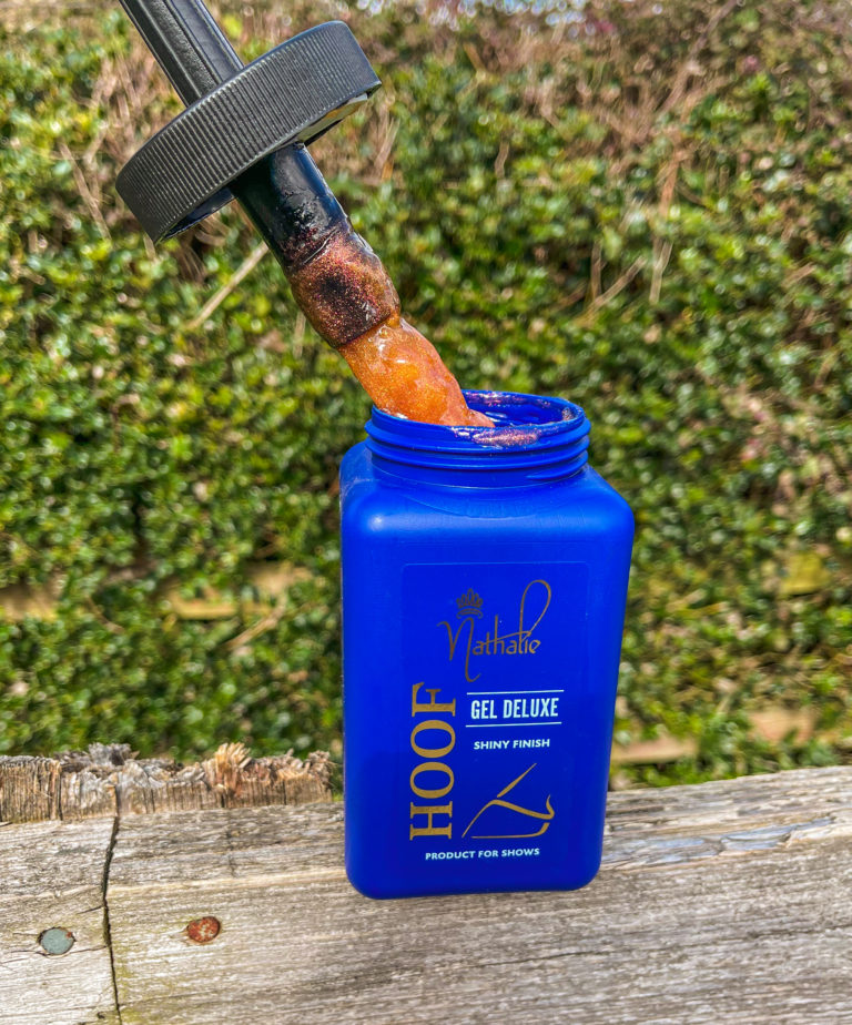 Nathalie Horse Care Hoof Gel Deluxe - The Centre Line - Buy Online Now!